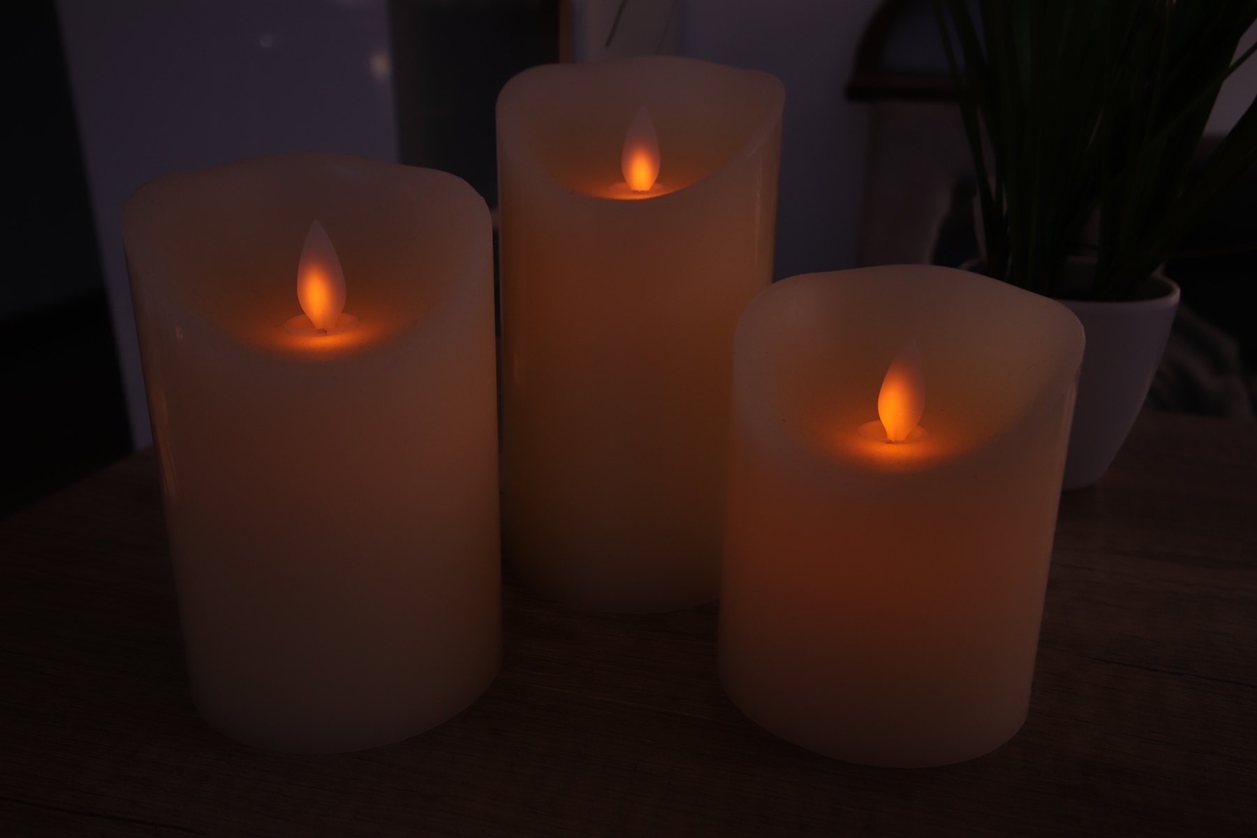 LED Kerzen mit beweglicher Flame + Steuerung mit ALEXA – Steuer Dein Leben